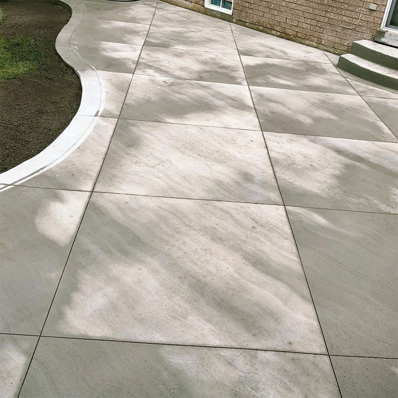 Brushed Concrete Driveway Penetrating Concrete Driveway Sealer